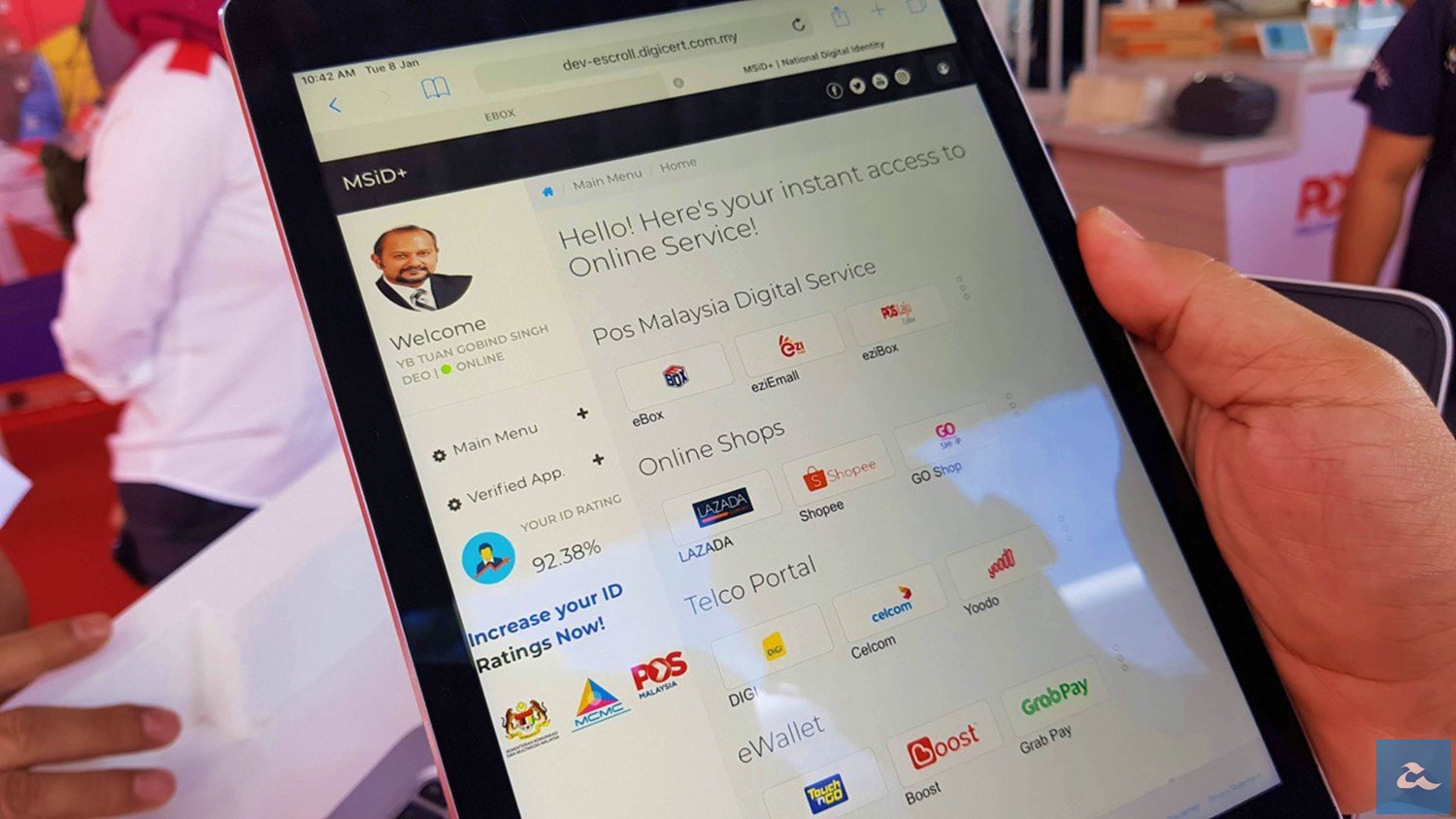 Pos Malaysia Memperlihatkan Prototaip ID Digital Kebangsaan | Amanz