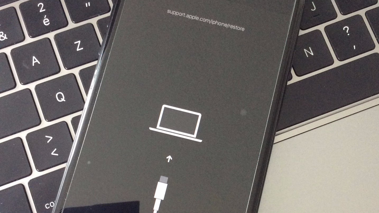 Paparan Recovery iOS 13 Tidak Lagi Memperlihatkan Kabel Lightning ...