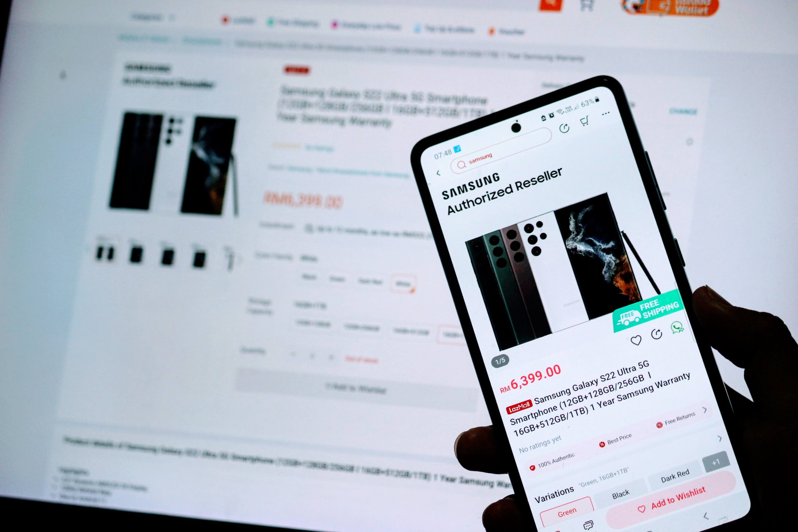 Samsung Galaxy S22 Ultra Disenaraikan Di Lazada Pada Harga Mencapai ...