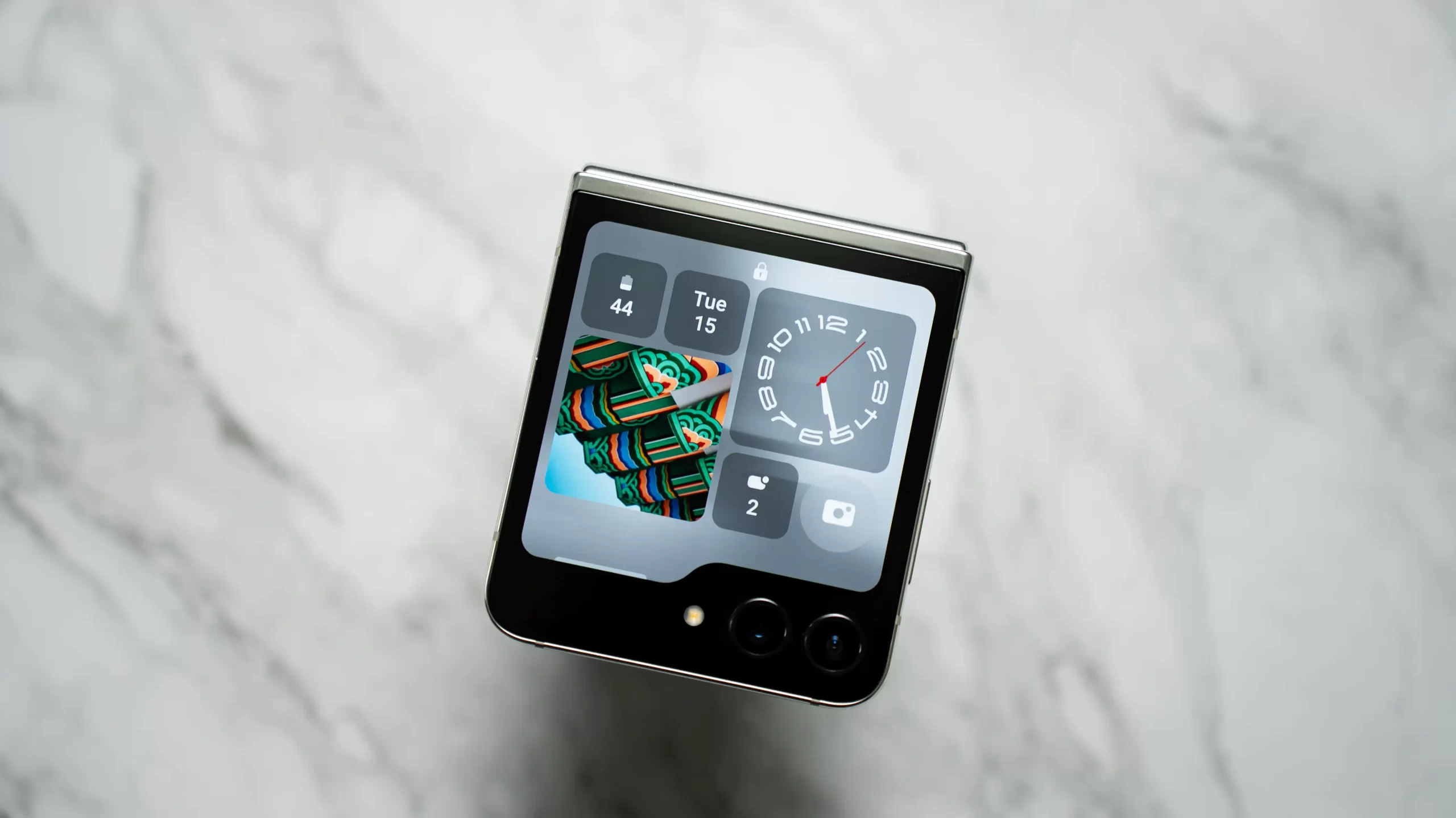 Flex Window Pada Samsung Galaxy Z Flip5 Adalah Inovasi Yang Diingini ...