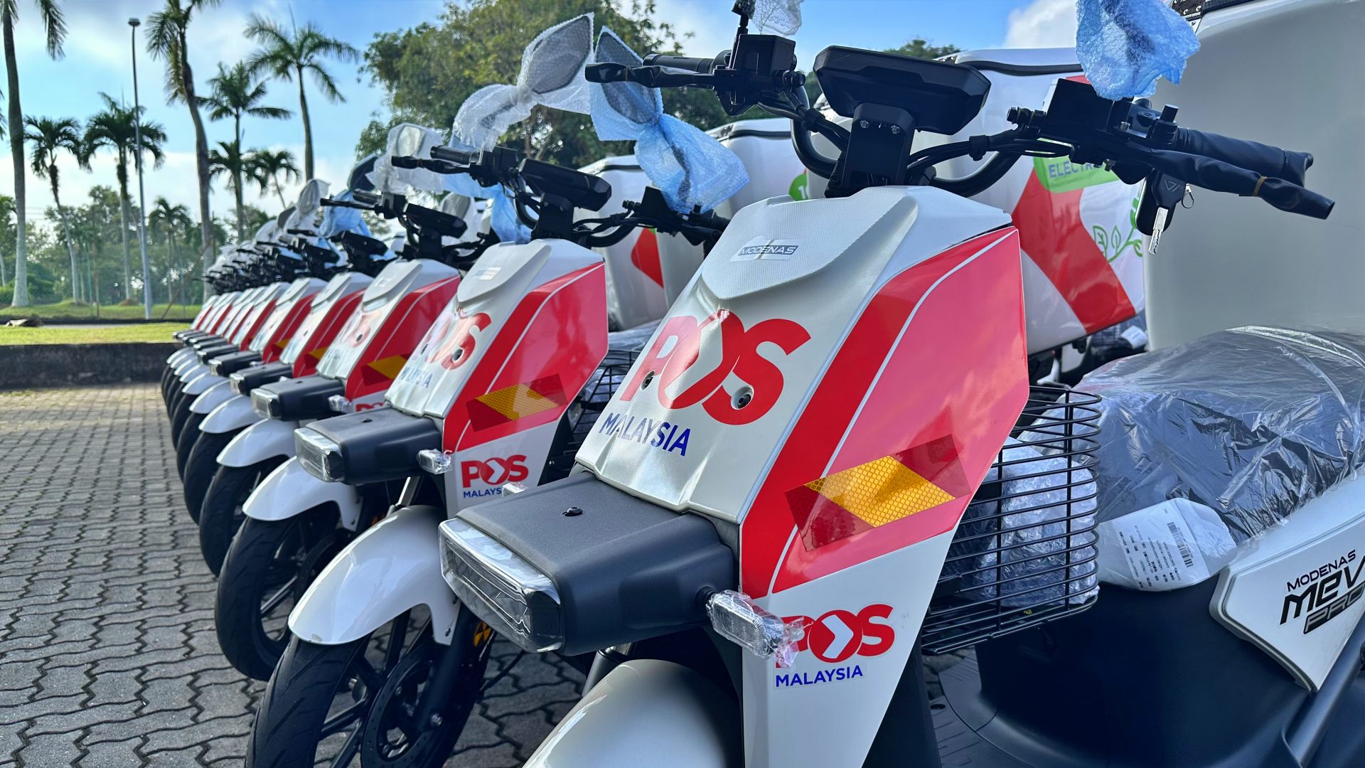 Pos Malaysia Menerima 1092 Motosikal Elektrik Modenas MEV-1 Pro – Akan ...